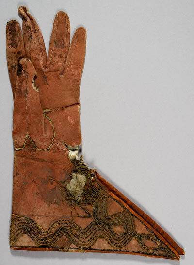 MHS Collections Online: Leather gauntlet